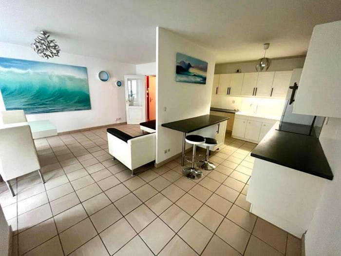 Charpennes-Tonkin, Villeurbanne : Appartement 3 pièces à louer