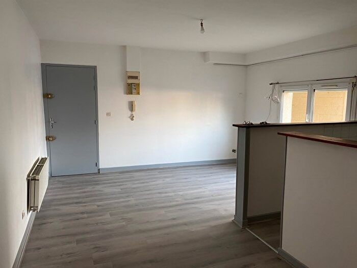 Châtellerault, Sud Ouest - Appartement 3 pièces à louer