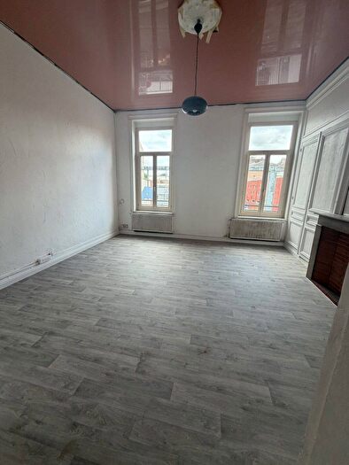 Appartement 4 pièces à louer à Anseele-Centre-Nations Unies-Crouy-Esperence, Roubaix