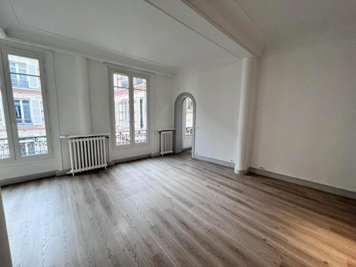 Appartement à louer - Paris e , Triangle dOr - 2 pièces - 1 chambre