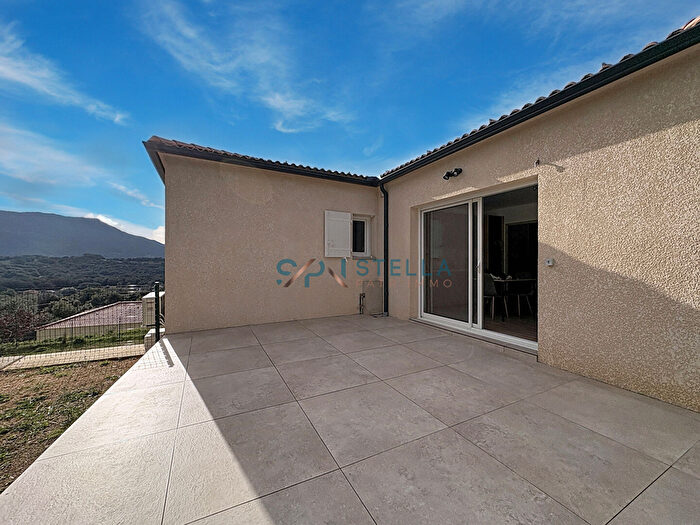 Appartement à louer - Sarrola-Carcopino - 2 pièces - 1 chambre