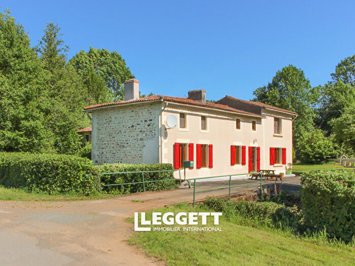 Saint-Lin : Maison 6 pièces à vendre