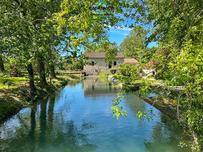 Maison à vendre - Montcuq - 6 pièces - 3 chambres