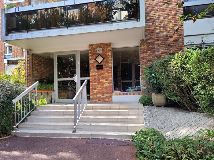 Appartement à louer - Cormeilles-en-Parisis, Haut et Centre - 2 pièces - 1 chambre