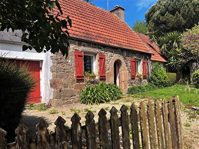 Maison 6 pièces à Lannion, Leguer, Servel, à vendre