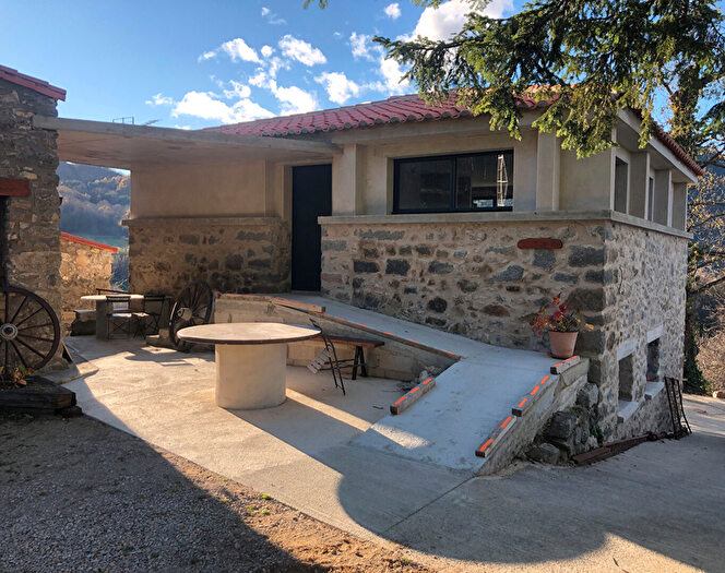 Appartement à louer - Serralongue - 3 pièces - 2 chambres