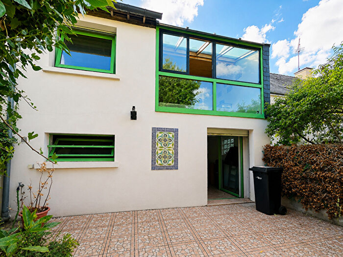 Maison 4 pièces à Quartiers Sud-Ouest, Sacrés Coeurs, à vendre
