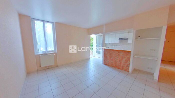 Centre-Brou, Bourg-en-Bresse - Appartement 3 pièces à louer
