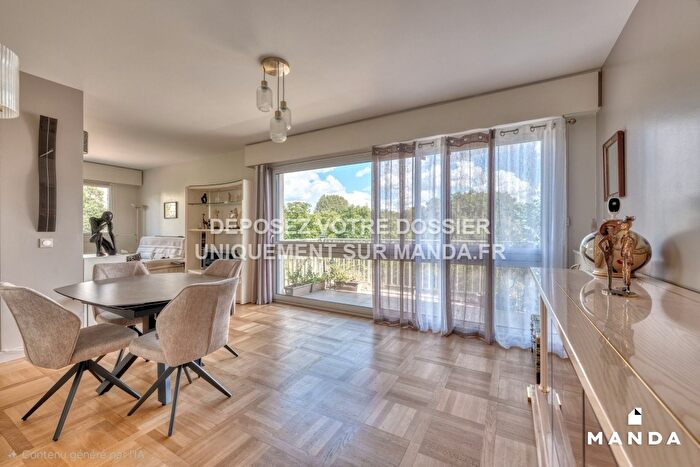 Appartement à louer - Garches, La Verboise, Janvier - 2 pièces - 1 chambre