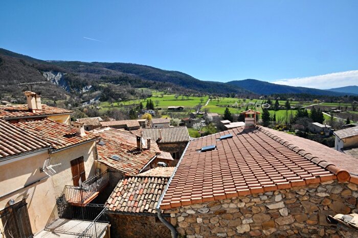 Méailles : Appartement 6 pièces à vendre