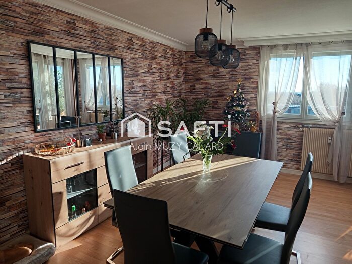 Appartement à vendre - Mâcon, Centre-ville - 5 pièces - 4 chambres