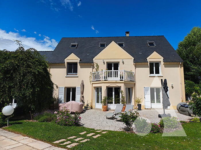 Maison 8 pièces à vendre à Pierrefonds