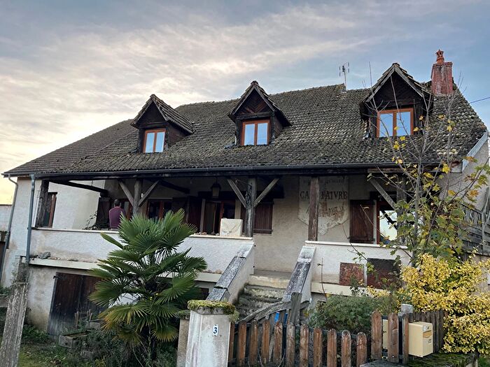 Maison 7 pièces à Collonges-lès-Bévy, à vendre