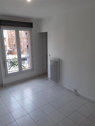 Appartement 1 pièce à louer - Aubervilliers, Robespierre, Cochennec, Péri