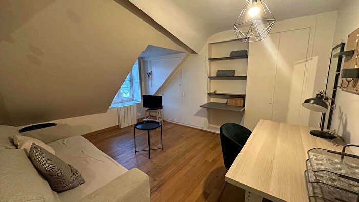 Orléans, Châtelet : Appartement 1 pièce à louer