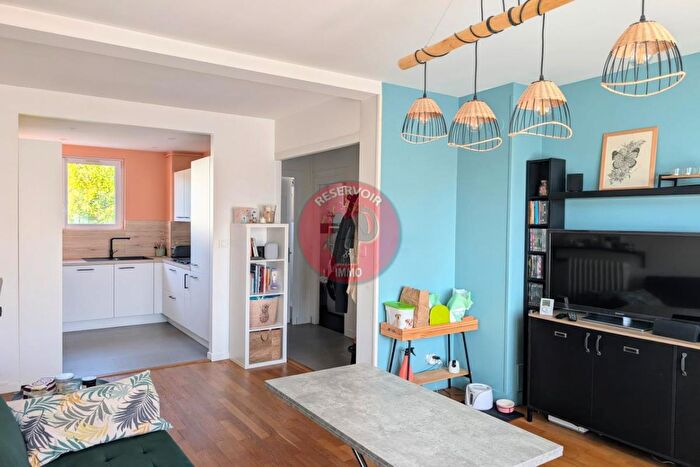 Appartement à vendre - Dijon, Les Gènois - 3 pièces - 2 chambres