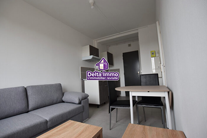 Appartement 2 pièces à Évreux, Navarre, à louer