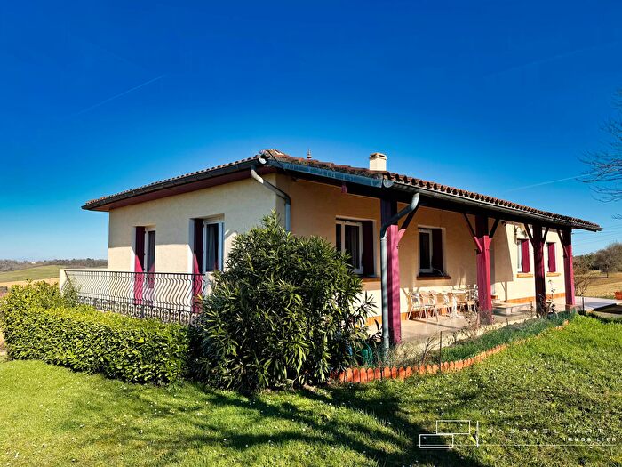 Maison à vendre - Auch - 4 pièces - 3 chambres