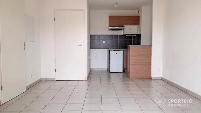 Appartement à louer - Masseube - 2 pièces - 1 chambre