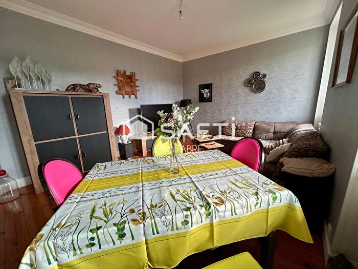 Maison à vendre - Aussillon - 8 pièces - 5 chambres