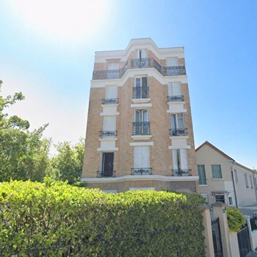 Appartement à vendre - Fontenay-sous-Bois, Proche Bois de Vincennes, Rer A - 2 pièces - 1 chambre