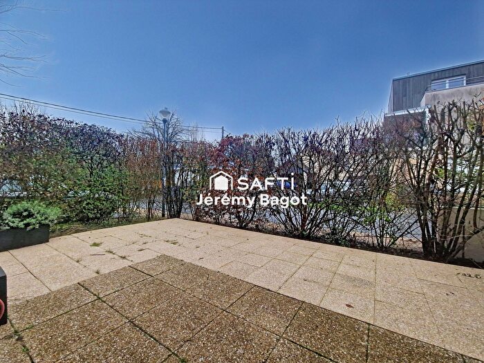 Appartement à vendre - Tours, Sainte-Radegonde, IUT - 2 pièces - 1 chambre