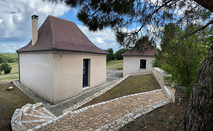 Maison à vendre - Eyliac - 3 pièces - 1 chambre