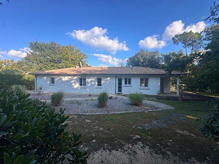 Maison 5 pièces à Les Mathes, à vendre