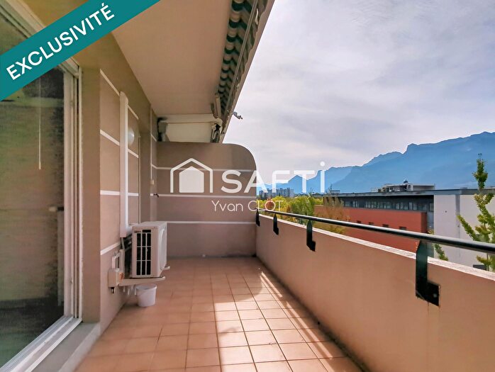 Échirolles, Centre-ville : Appartement 3 pièces à vendre