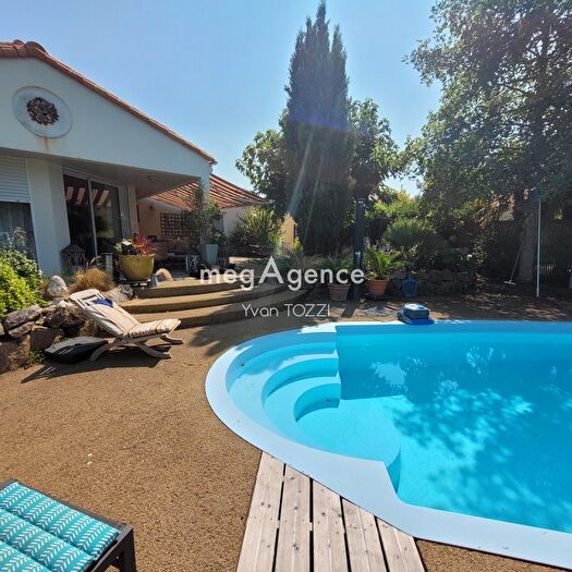 Maison 6 pièces à Les Sables-dOlonne, Gare, à vendre