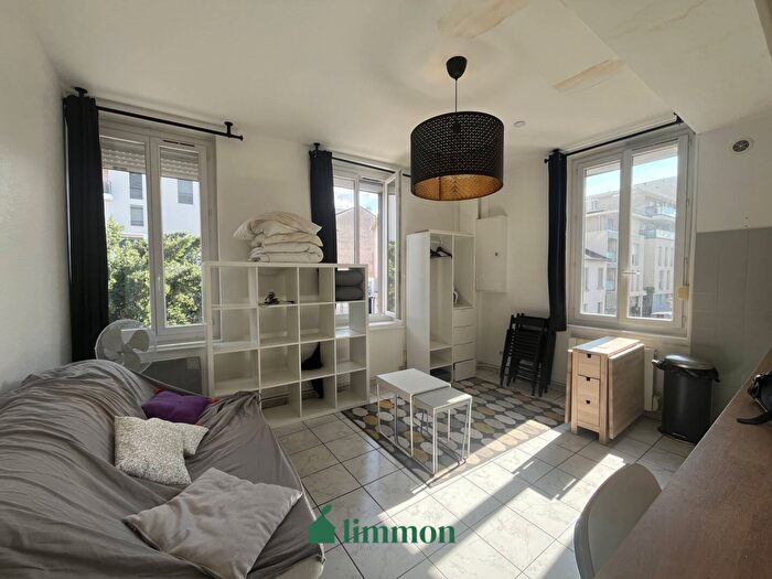 Appartement à louer - Villeurbanne - 1 pièce