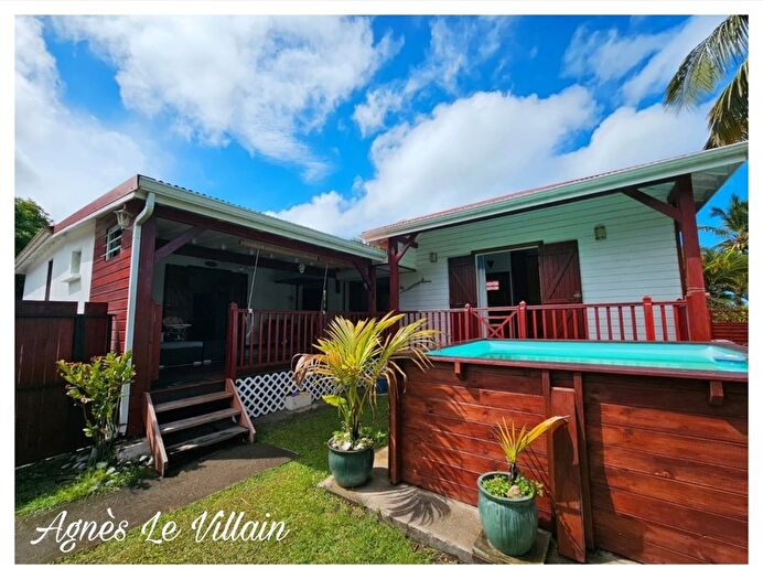 Maison à vendre - Bouillante - 4 pièces - 3 chambres