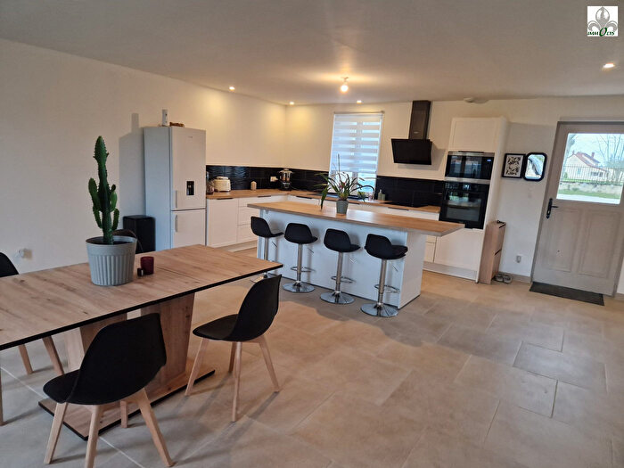 Maison à vendre - Demigny - 4 pièces - 3 chambres
