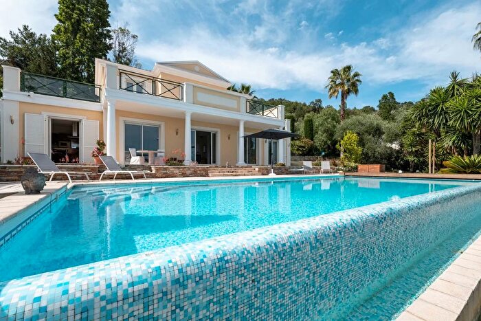 Maison à vendre - Nice, Gairaut - 7 pièces - 4 chambres