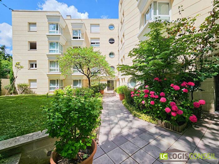 Robinson, Châtenay-Malabry - Appartement 1 pièce à louer