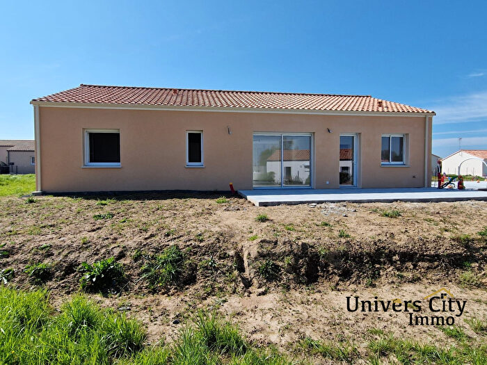 Maison à vendre - Legé - 4 pièces - 3 chambres