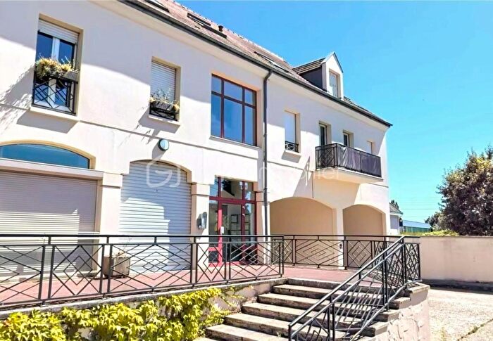 Jouars-Pontchartrain : Appartement 2 pièces à vendre