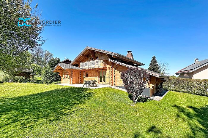 Saint-Paul-en-Chablais : Maison 4 pièces à vendre
