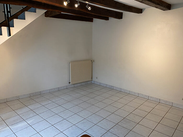 Appartement 3 pièces à louer - Marnay