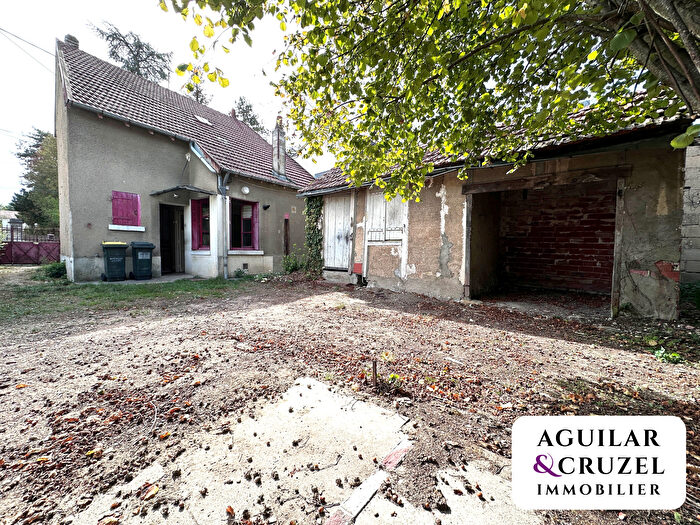 Bourges, Centre-ville, Charlet, Lahitolle, Pignoux, Sembat : Maison 3 pièces à vendre
