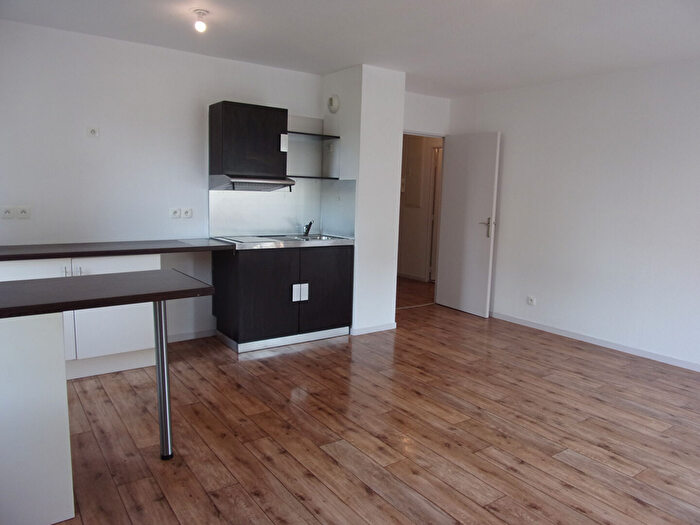 Appartement 3 pièces à louer à Sens, Les Chaillots