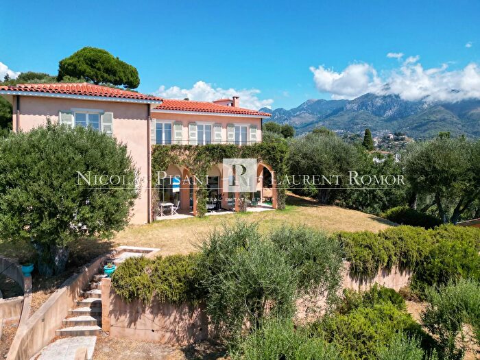 Maison à vendre - Menton, Haut Borrigo, Saint-Paul-Garavan, Vallée de Gorbio - 6 pièces - 5 chambres