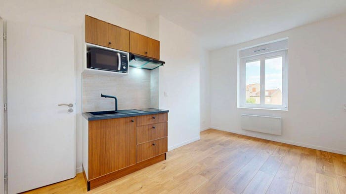 Saint Pierre-René II, Nancy - Appartement 1 pièce à louer