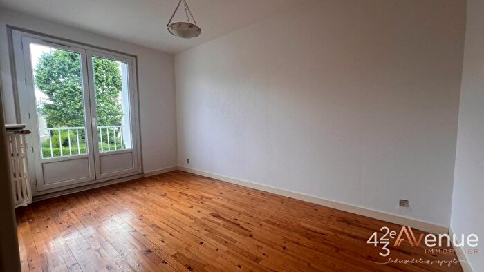 Appartement 3 pièces à vendre à Saint-Étienne, Saint-Roch, Vivaraize, Valbenoite, Centre Deux