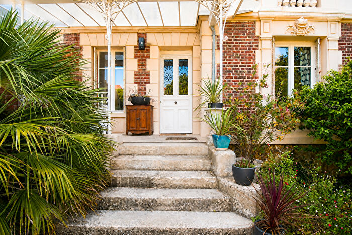 Maison 8 pièces à vendre à Le Vésinet, Coeur de Ville