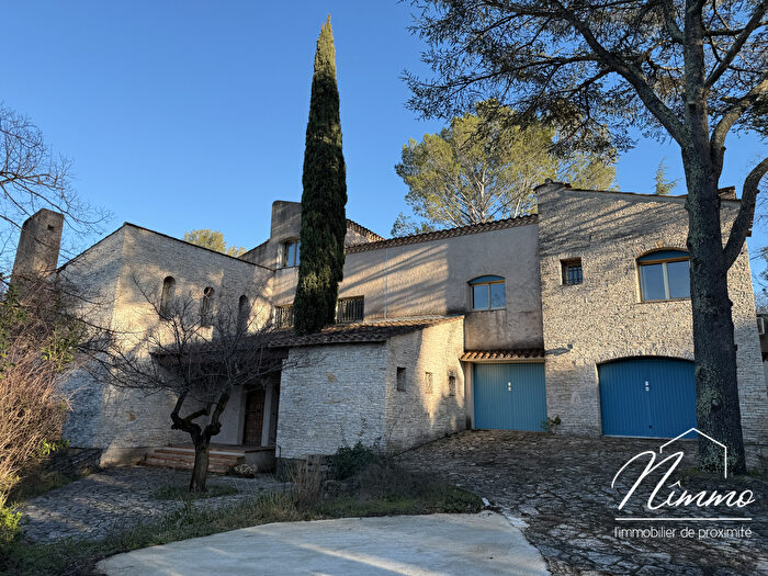 Maison à vendre - Nîmes, Camplanier, Cigale, Bois des Esprisses - 9 pièces - 6 chambres