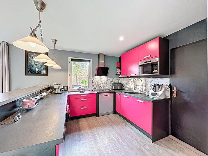 Maison à vendre - Manosque, Mont dOr - 4 pièces - 3 chambres