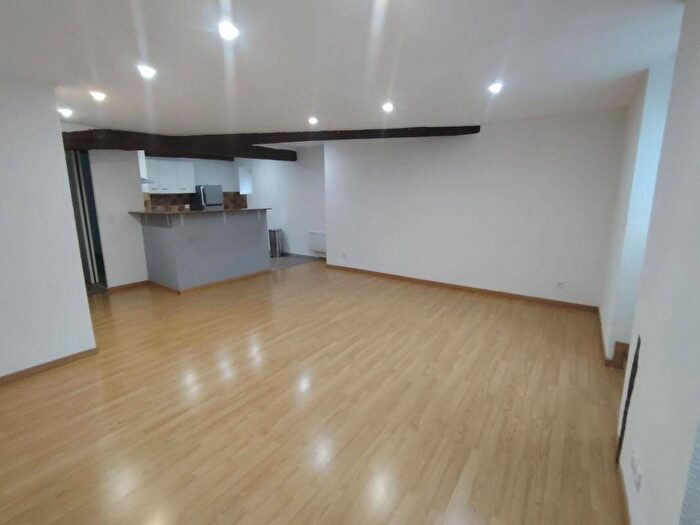 Appartement à louer - Nord, La Souterraine - 3 pièces - 2 chambres