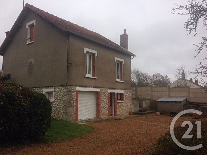 Cloyes-sur-le-Loir - Maison 4 pièces à louer