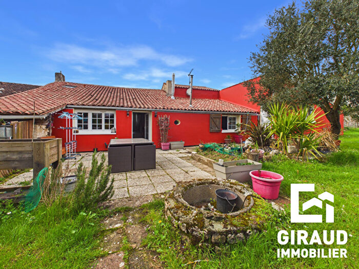 Pissotte : Maison 7 pièces à vendre